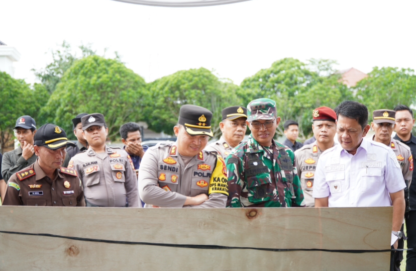 Pastikan Pemilu Lancar dan Aman, Firsada Tinjau Langsung Proses ...